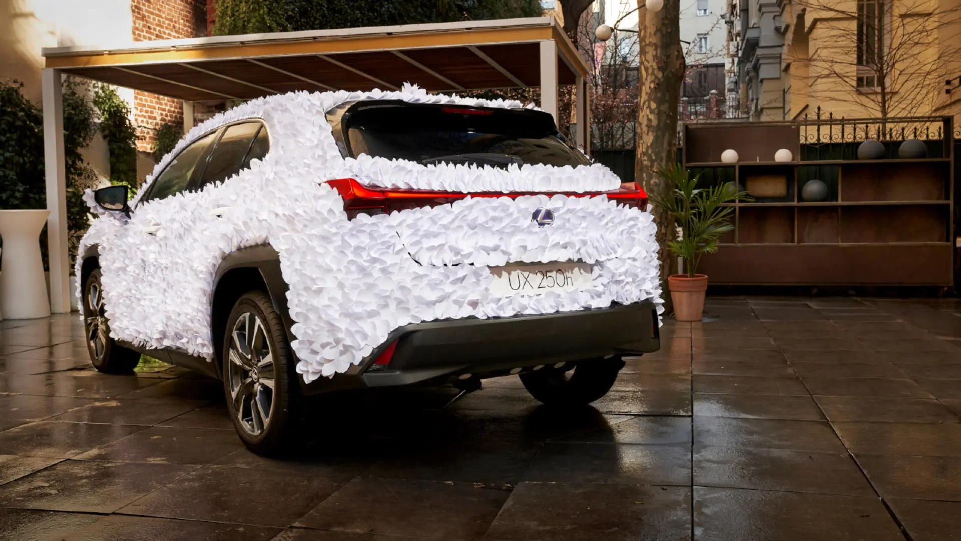 Lexus UX Art Car