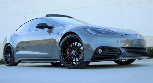 Tesla Model S Zero to 60 Design